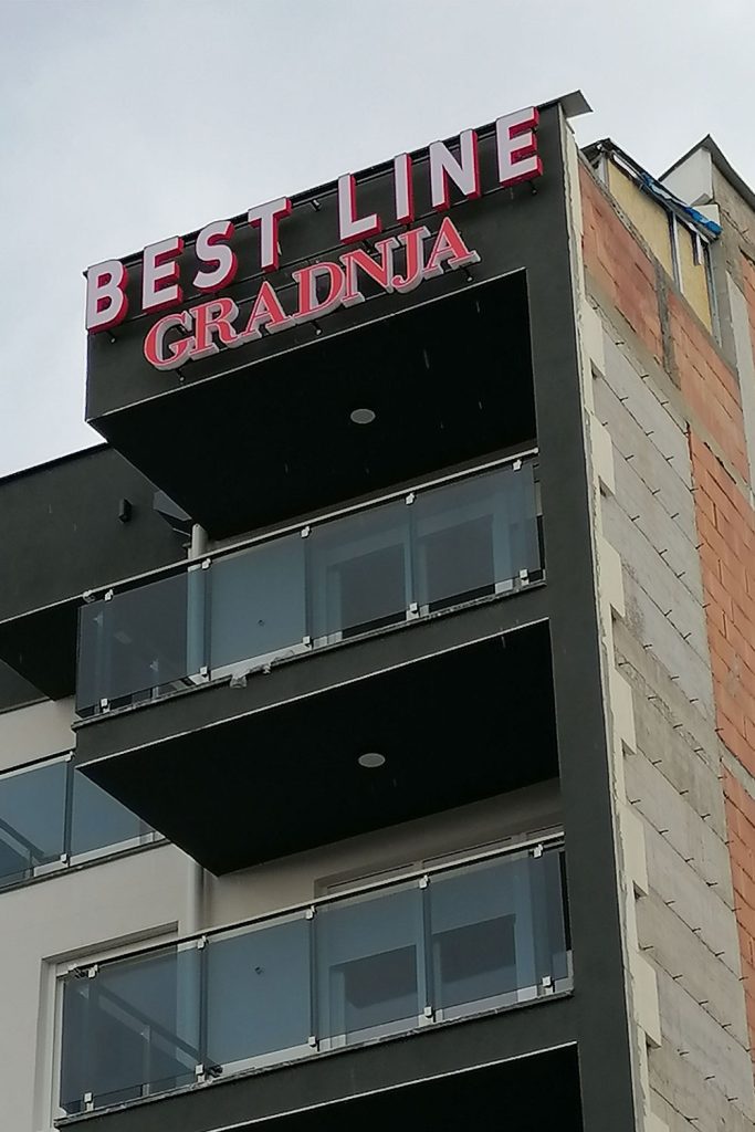 Best line gradnja, Novi Sad - Izrada svetlećih reklama
